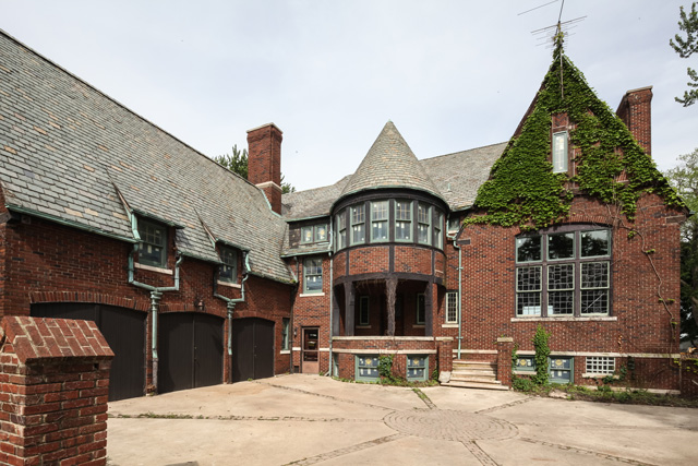 Historical Architecture of Grosse Pointe – 15500 Windmill Pointe
